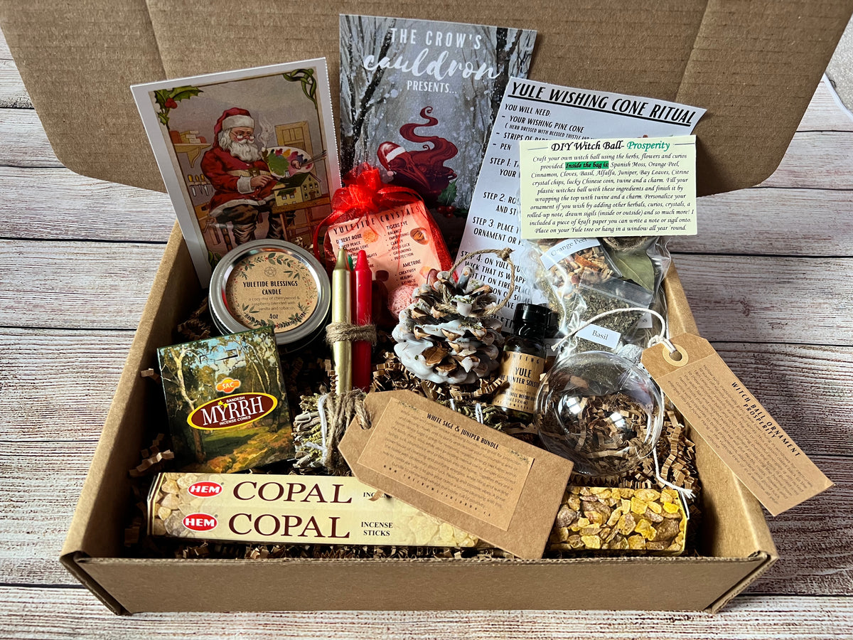 Yuletide Spell Box – The Crow's Cauldron